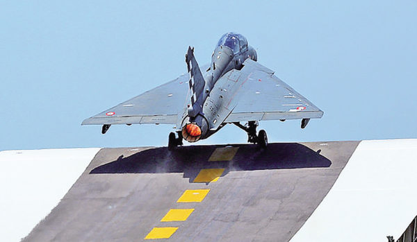 Navy Modernisation : Tejas Lands and Takes-off From Carrier Deck | IMR
