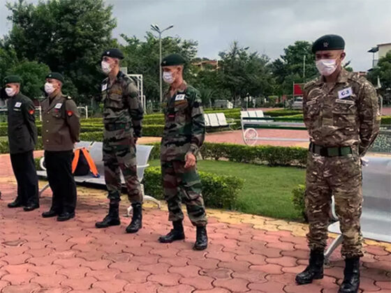 ARMY GEAR - Indian Army unveils new combat uniform on Army Day